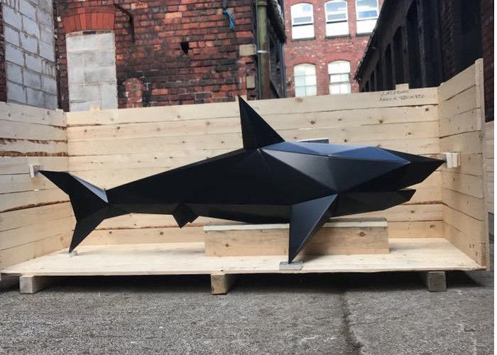Life Size Abstract Metal Garden Sculptures / Metal Shark Sculpture In ...