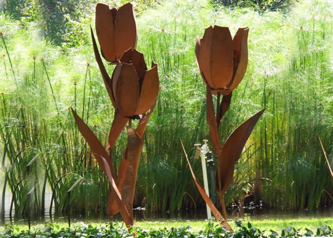 Lifelike Corten Steel Tulip Abstract Flower Sculpture For Garden Decoration